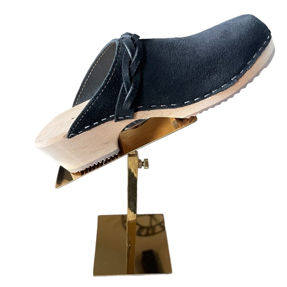 Cape Clogs | Shoes | Cape Clogs Black Suede Shoes Size 4 | Poshmark